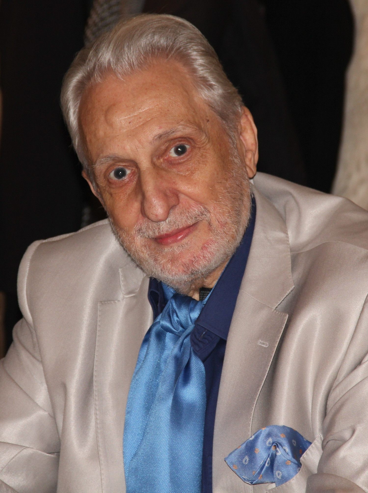 Fallece a los 84 años el reconocido psicoanalista Miguel Óscar Menassa ...