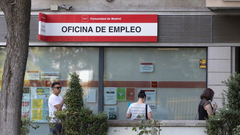 Economía/Laboral.- El número de trabajadores afectados por un ERE cae ...