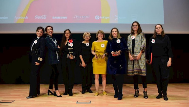Guadalupe Sabio, Ana Pastor, Olga Felip, Joana Pastrana, Sonia Díez y ...